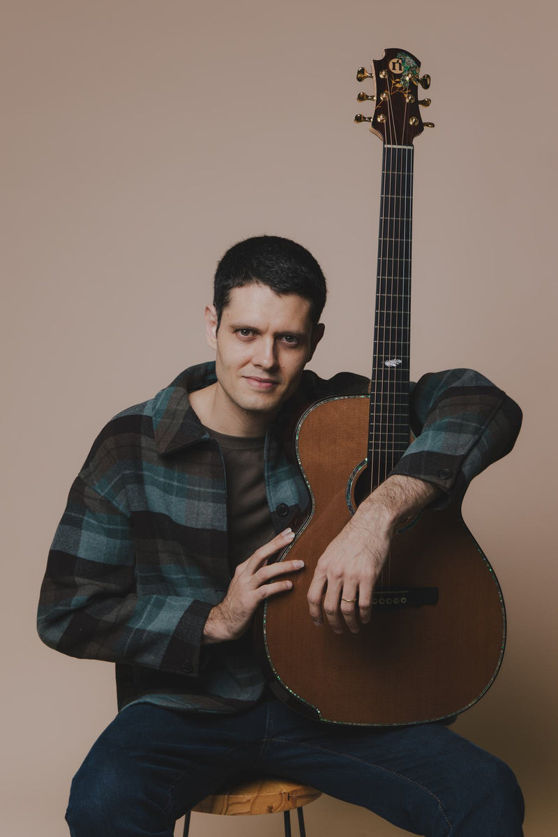 Daniel Padim - Orchestra Cutaway Model III (OMDP-III) – Natasha Guitars